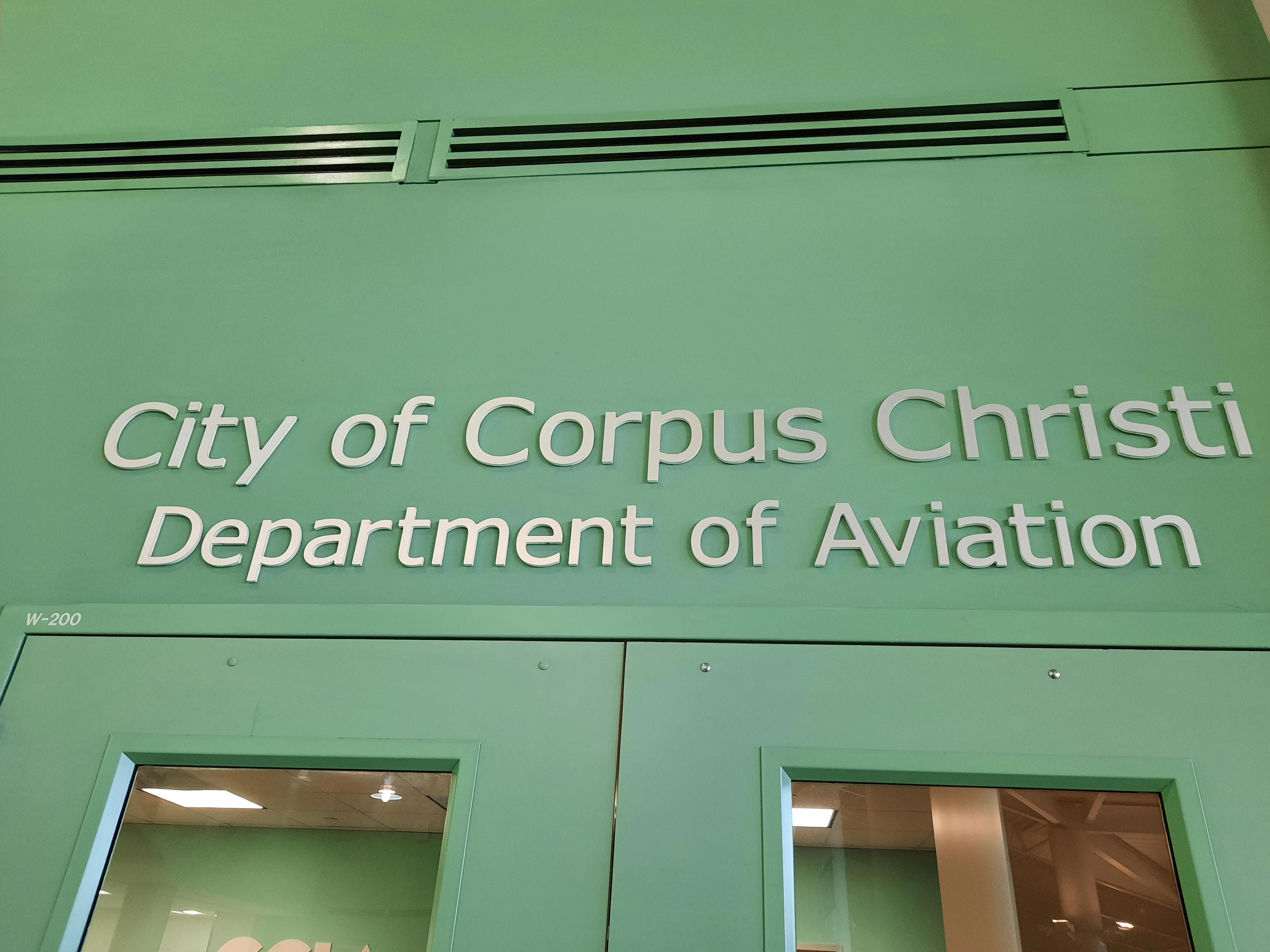 Two hospitalized after small plane crash near Corpus Christi airport