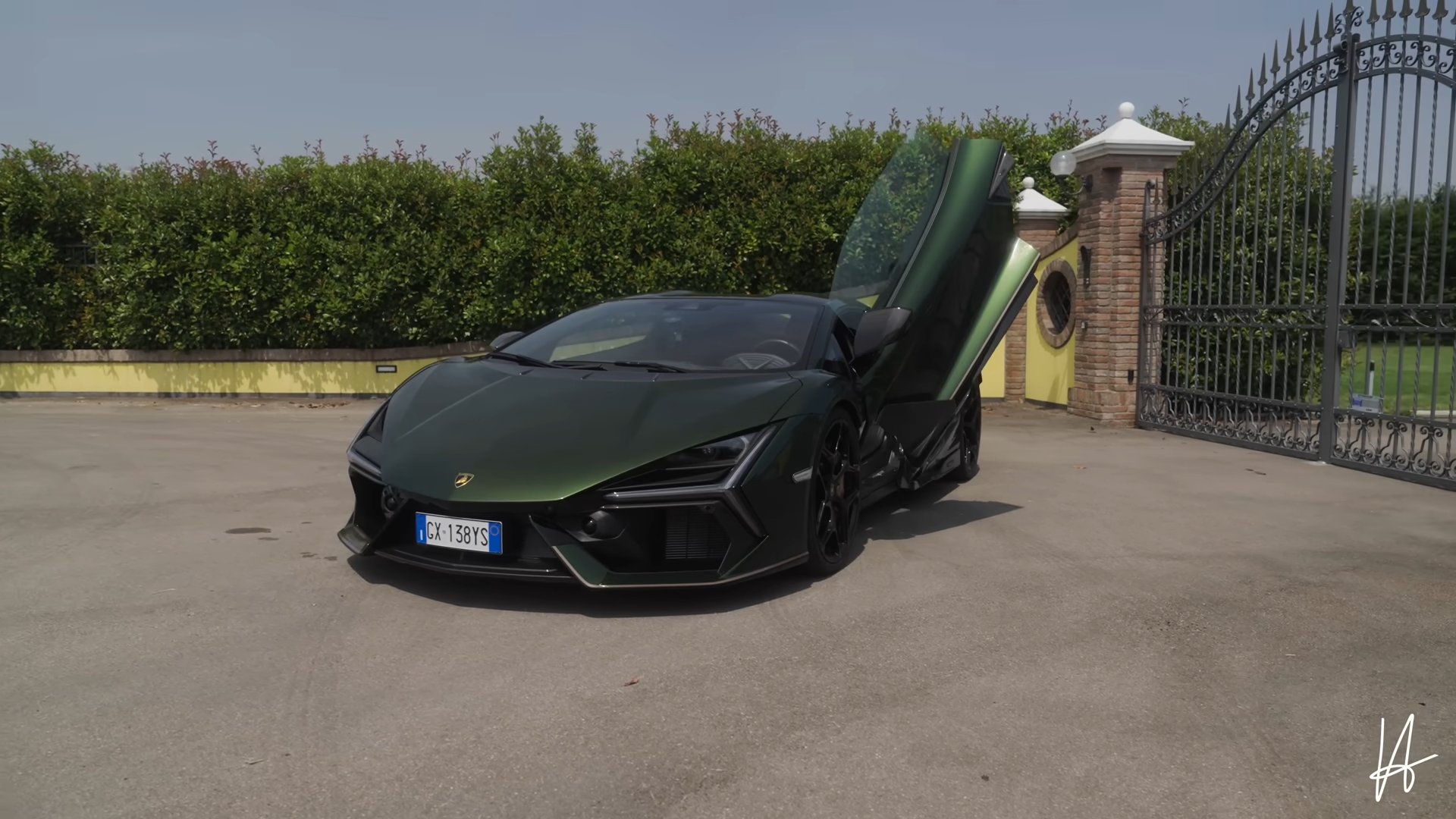 725.000€ für dieses Auto und ich bin mir nicht sicher, ob es das wert ist