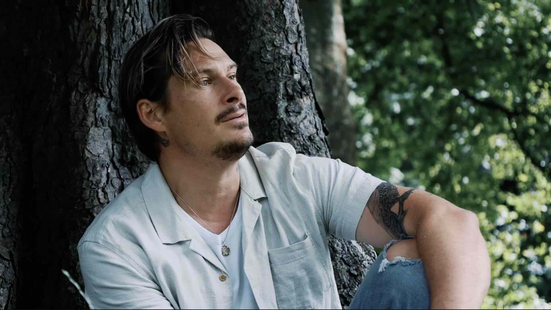 Lee Ryan bannato da TikTok: “Mi hanno censurato” (il video sfogo ...