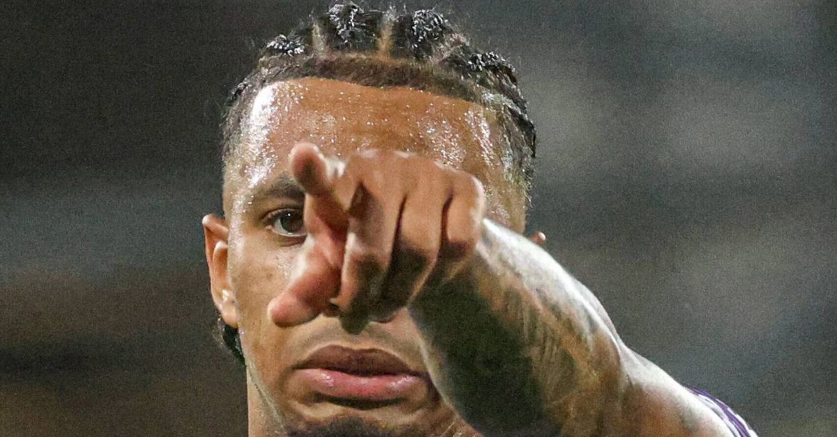 Grecia-Italia 0-1 live: Comuzzo esce e il suo sostituto viene espulso