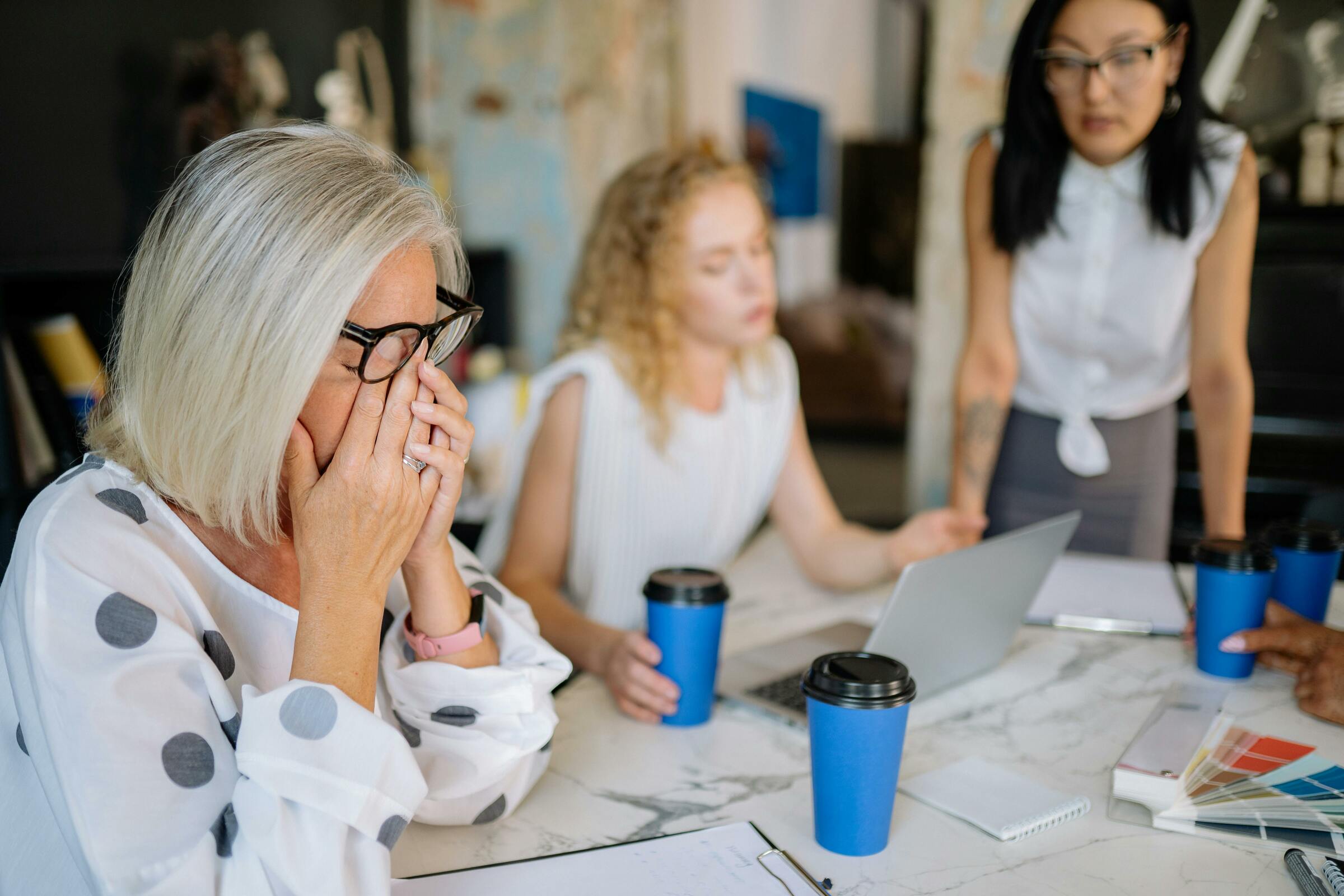 Why office workers look tired after just a few hours at work