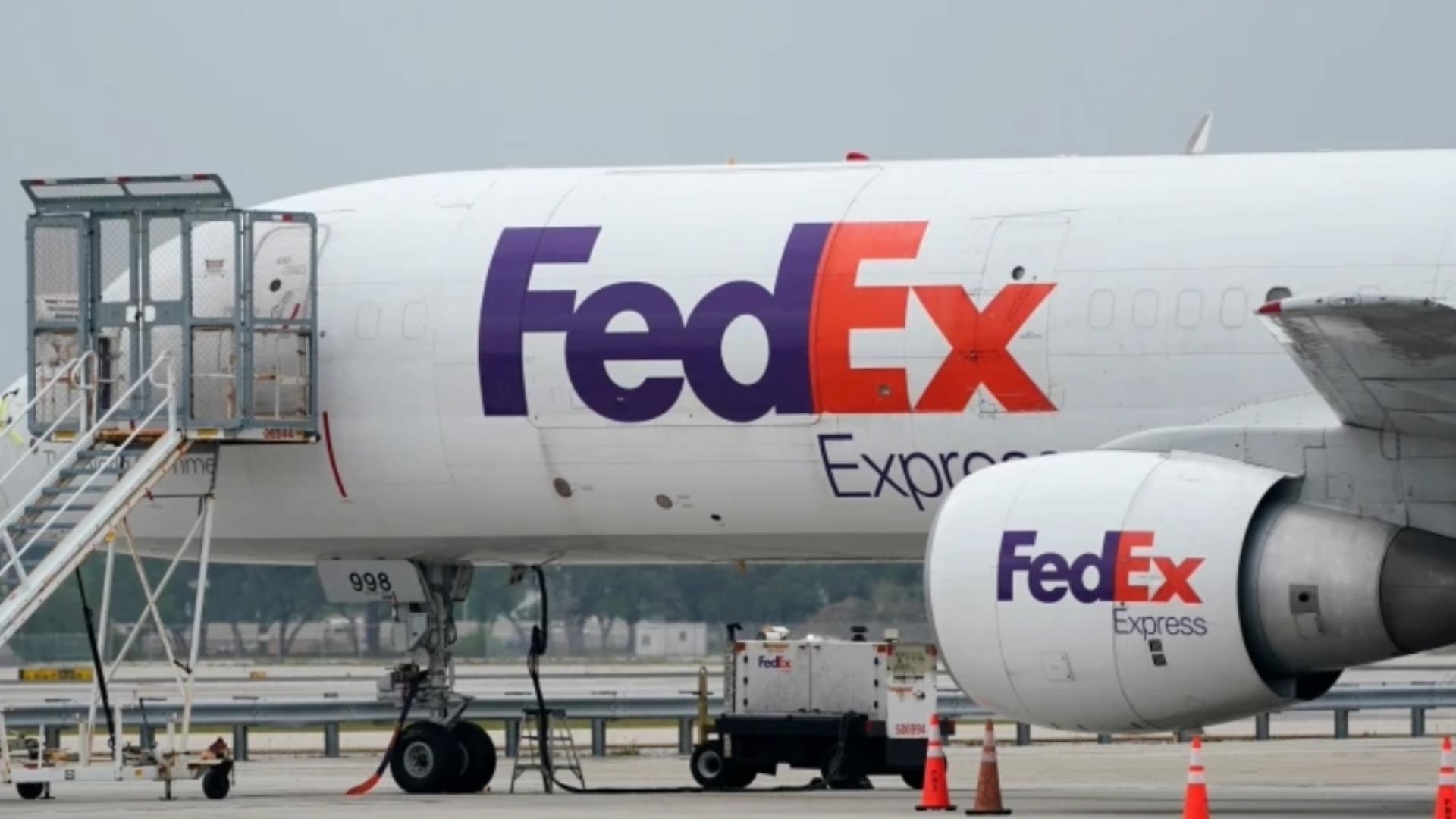 FedEx CFO John Dietrich stepping down