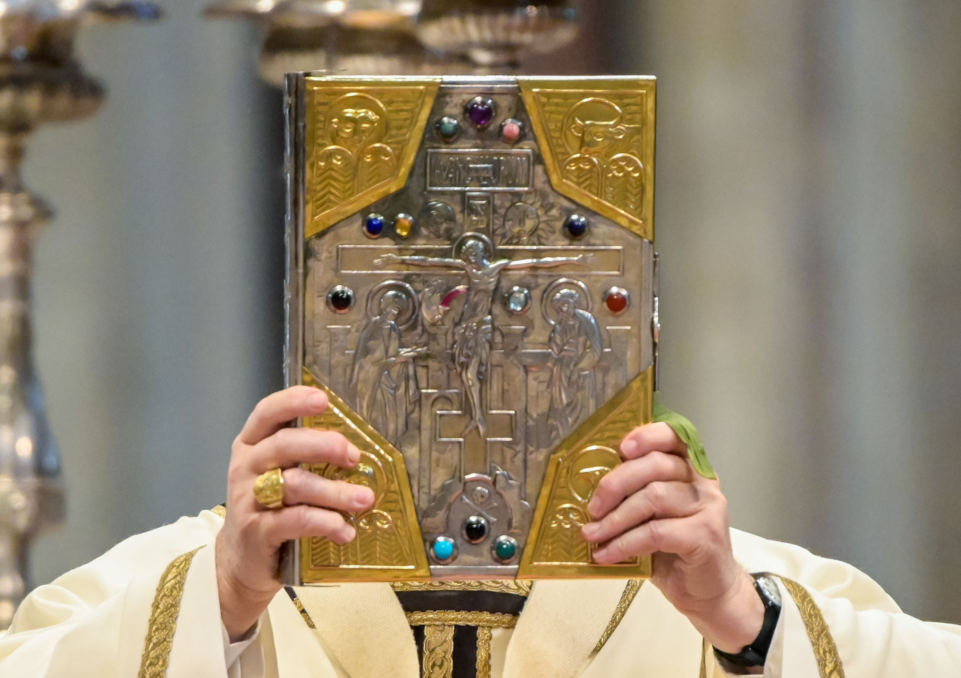 The Book of Revelation: Record of apocalypse forecasts
