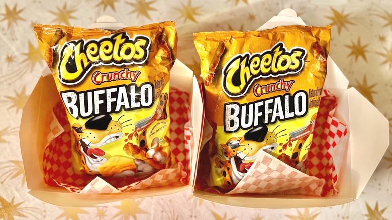 We tried Cheetos Crunchy Buffalo to see if they really taste like wings