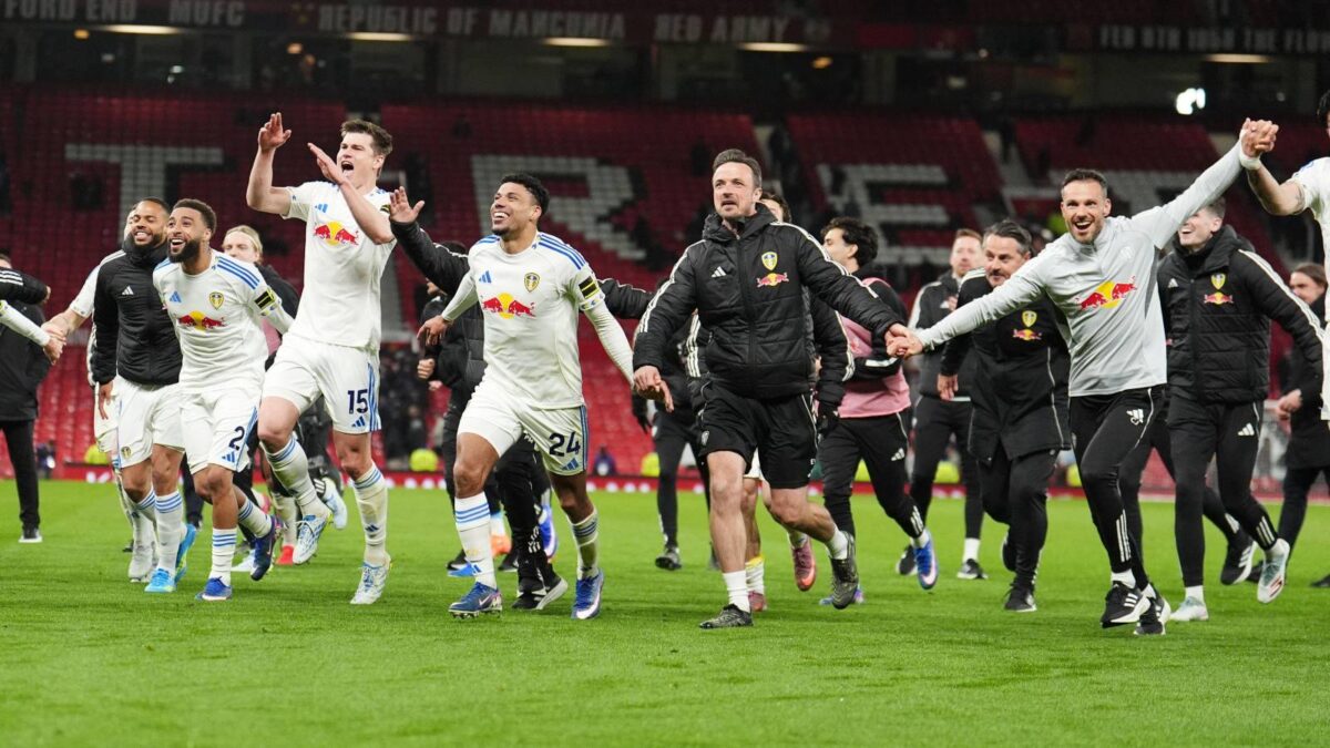 Leeds United’s 21 olés at Old Trafford: A timely reminder of football’s ...