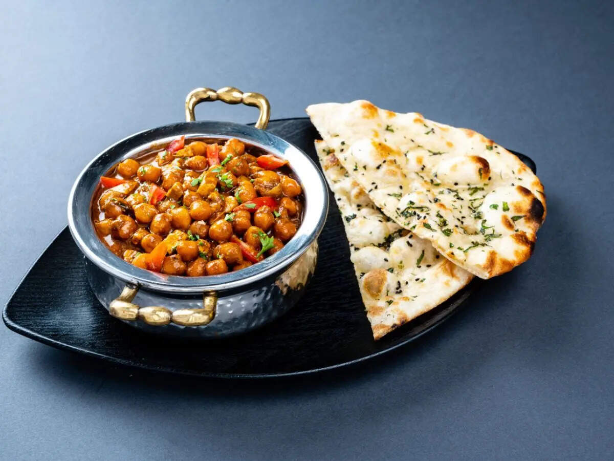 6 delicious high protein & high fiber foods to keep you full and fit