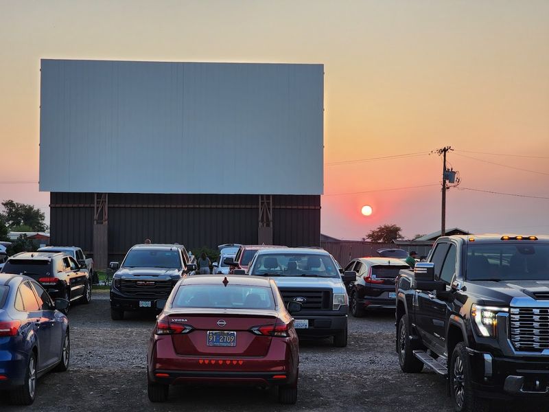 This Oregon drive-in feels like a nostalgic slice of classic American ...