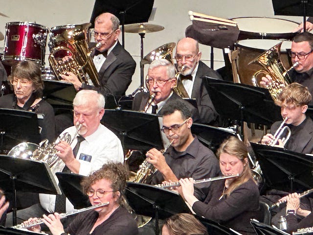Oak Ridge band concert features instrument petting zoo