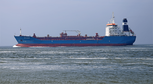 Transocean wins $445 million Petrobras contract extension for drillship