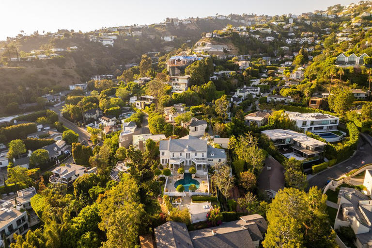 Exclusive: Richard Simmons’ iconic LA estate gets $580K price cut—just ...