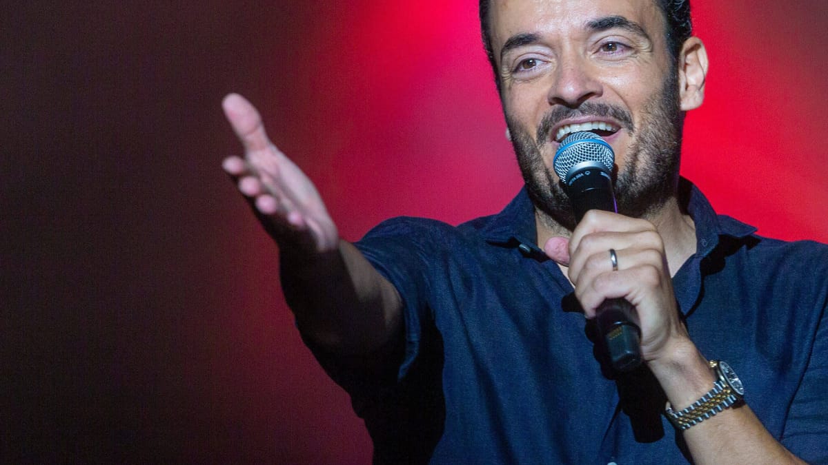 Kölner Musiker überrascht bei VOX-Sendung mit Rock-Lied