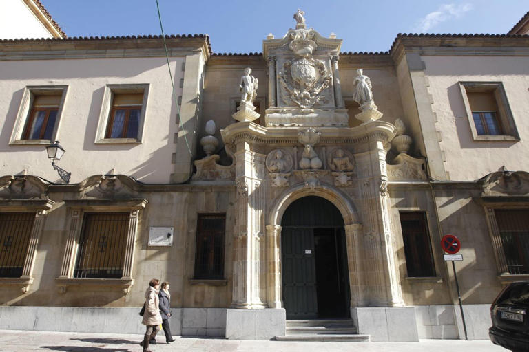 Absuelto un berciano de la agresión sexual que le atribuía, por celos ...