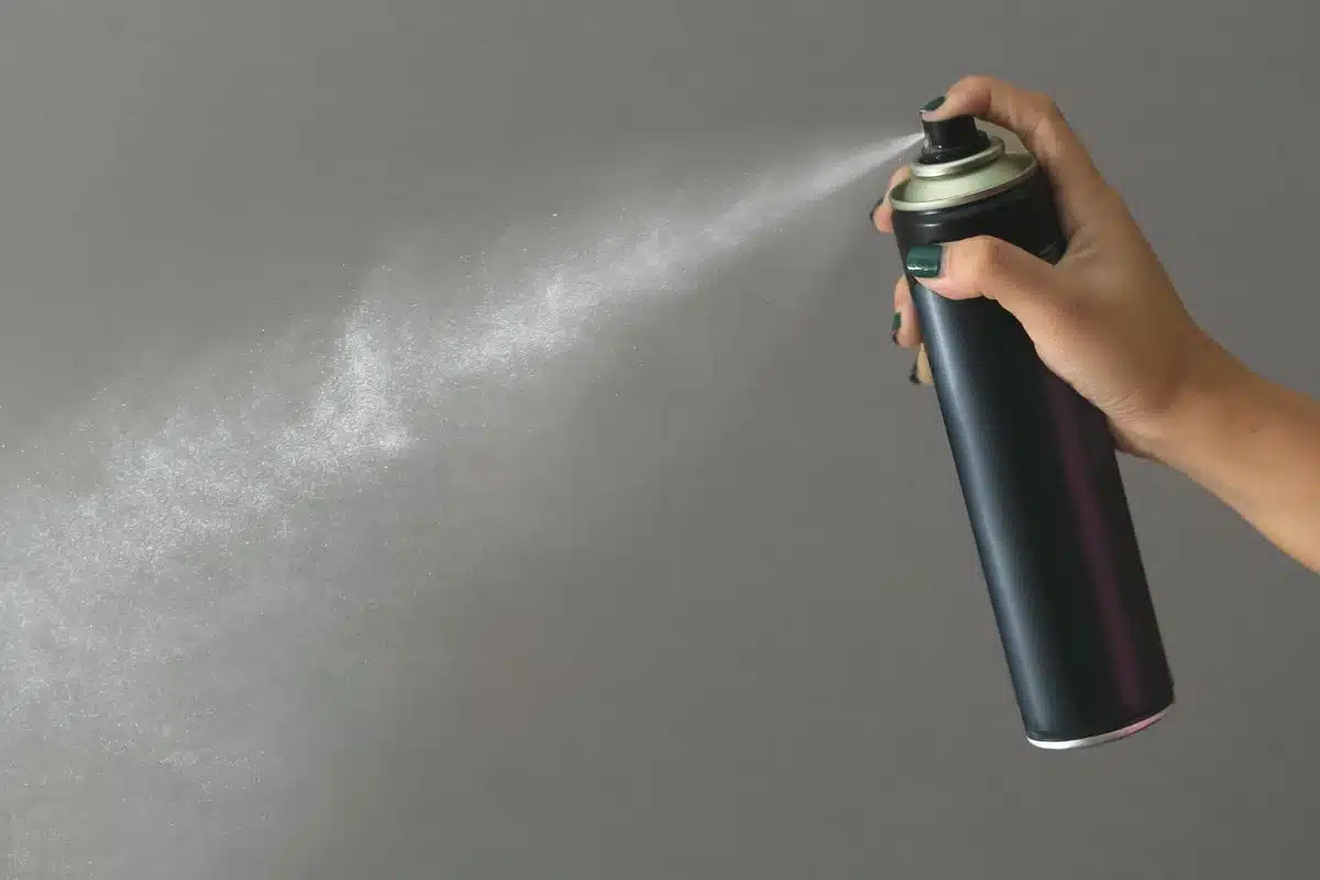 8 clever ways to use hairspray that go far beyond your hair
