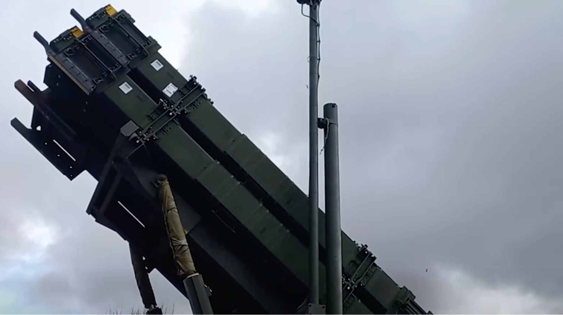 Patriot air defence missiles and drones: Ukraine and Germany agree on € ...