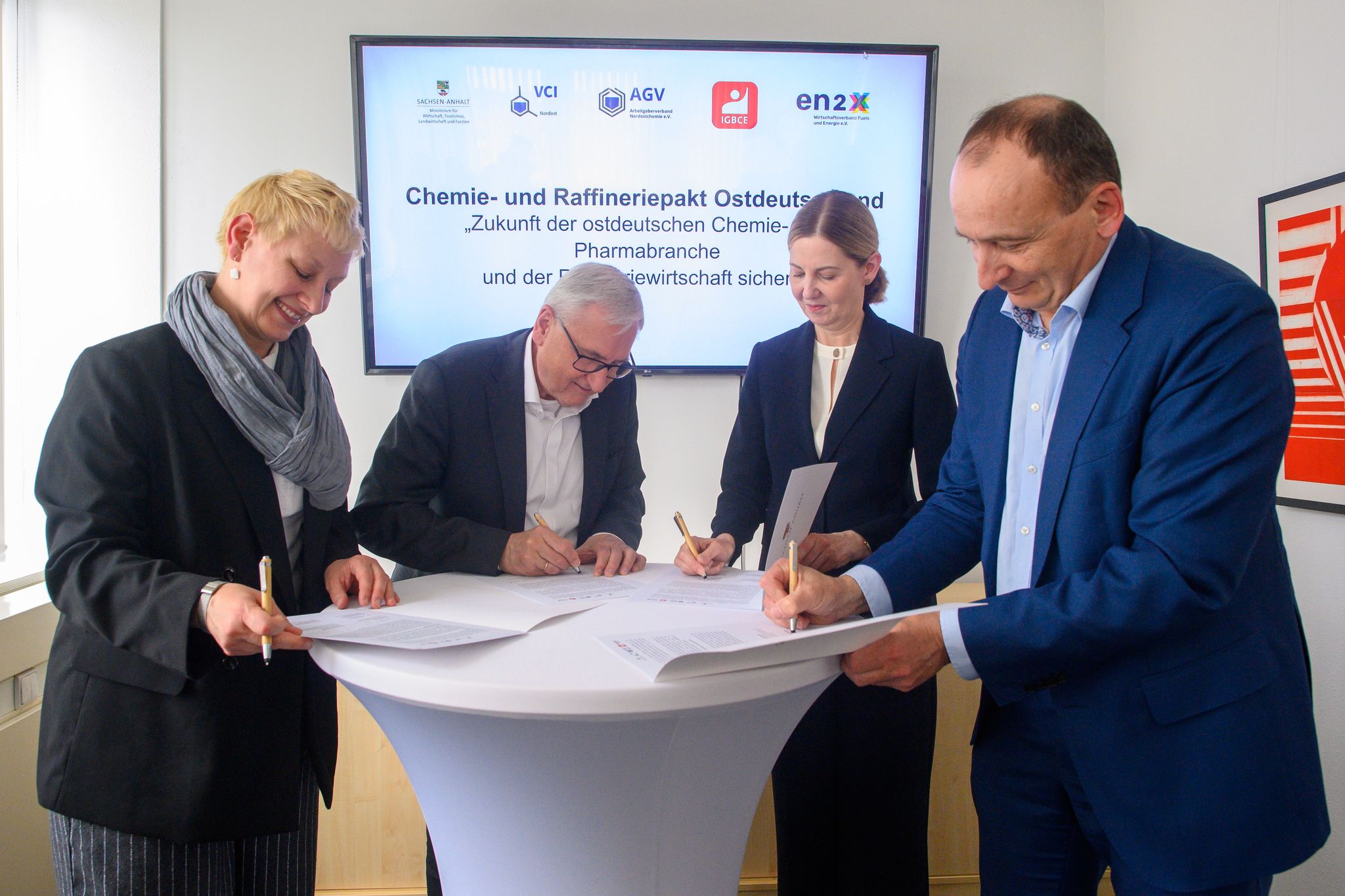 Pakt soll Chemieindustrie in Ostdeutschland stabilisieren