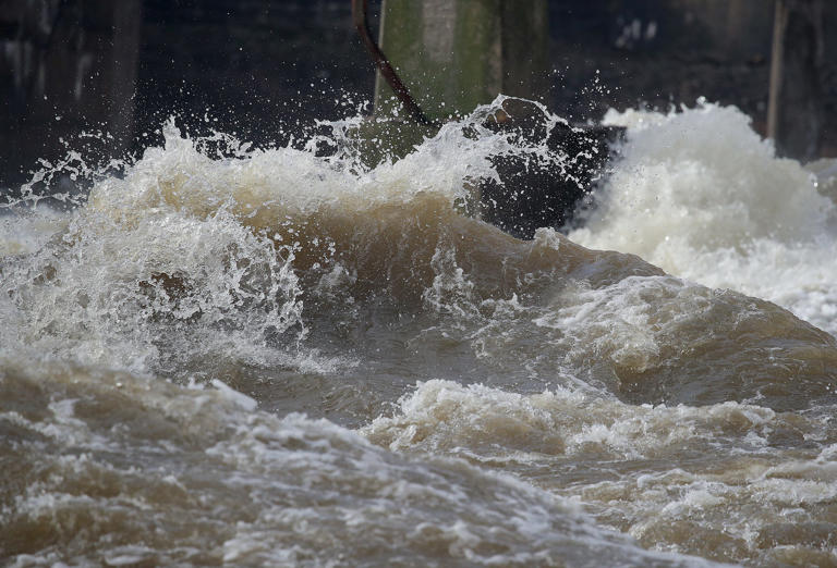 Thunderstorms cause flooding across Fox Valley, here's what to know