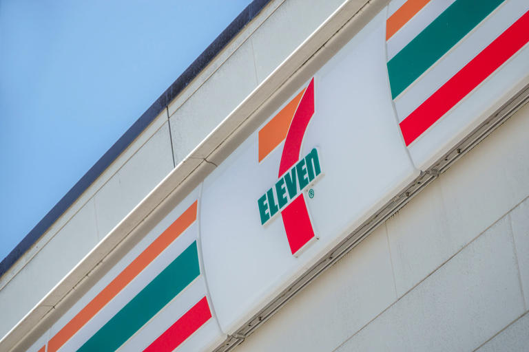 7-Eleven plans to close over 600 stores this year