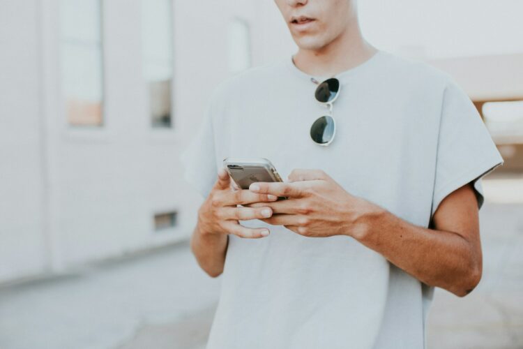 15 neighborly etiquette rules everyone should follow
