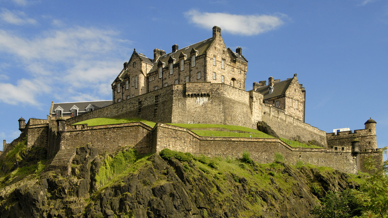 The ultimate guide to the most charming bookshops in Edinburgh