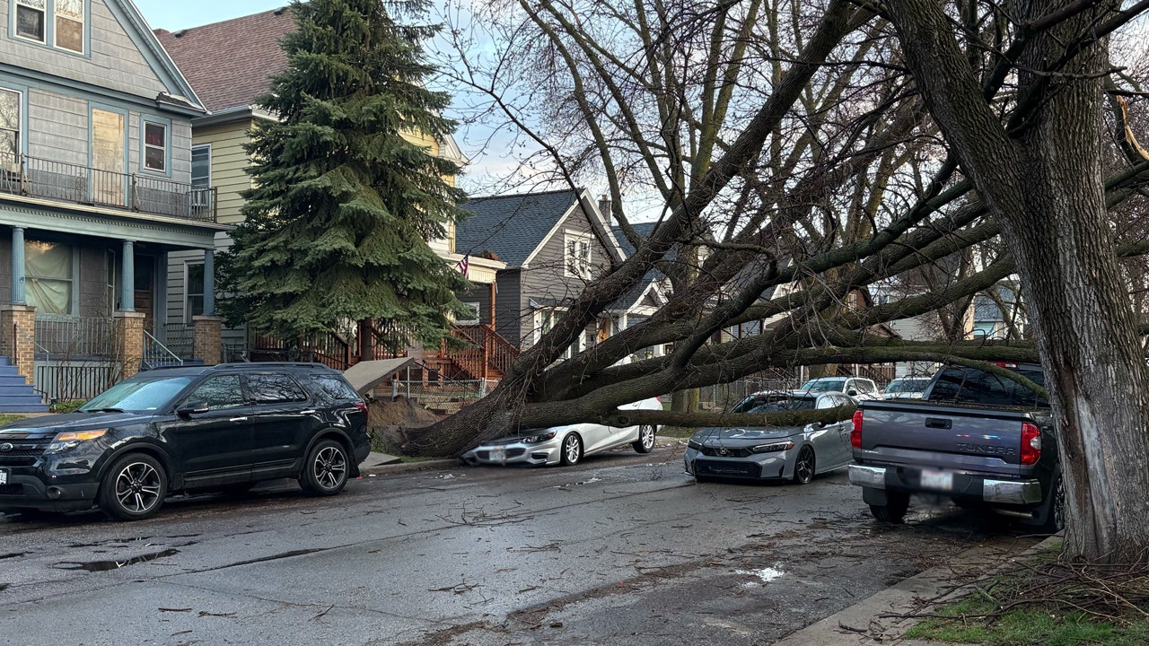 We Energies power outages, Tuesday restoration continues