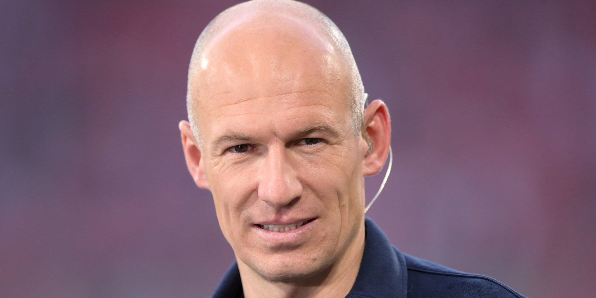 Robben toont zich opnieuw van slechte kant zien en laat zich gaan tegen ...
