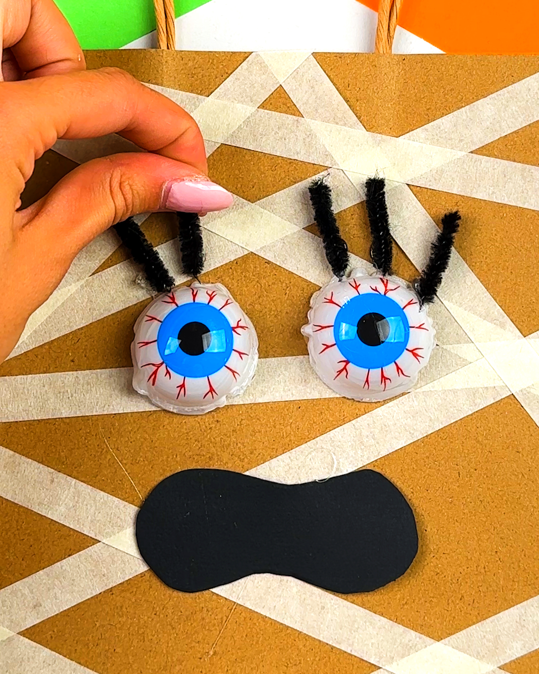 DIY spooky Halloween gift wrappers 🎃👻