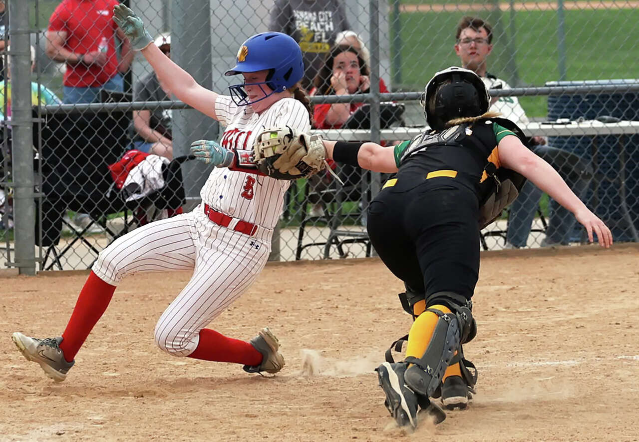 Cherry hits two HRs, drives in six to power Roxana past Southwestern