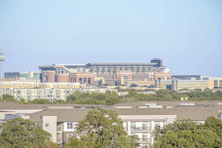 Texas A&M acceptance rate falls again as competition reaches new peak