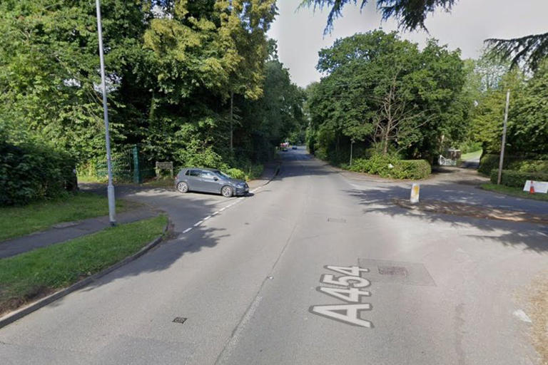 Little Aston burglary as 'large amount of gold stolen' from posh estate ...