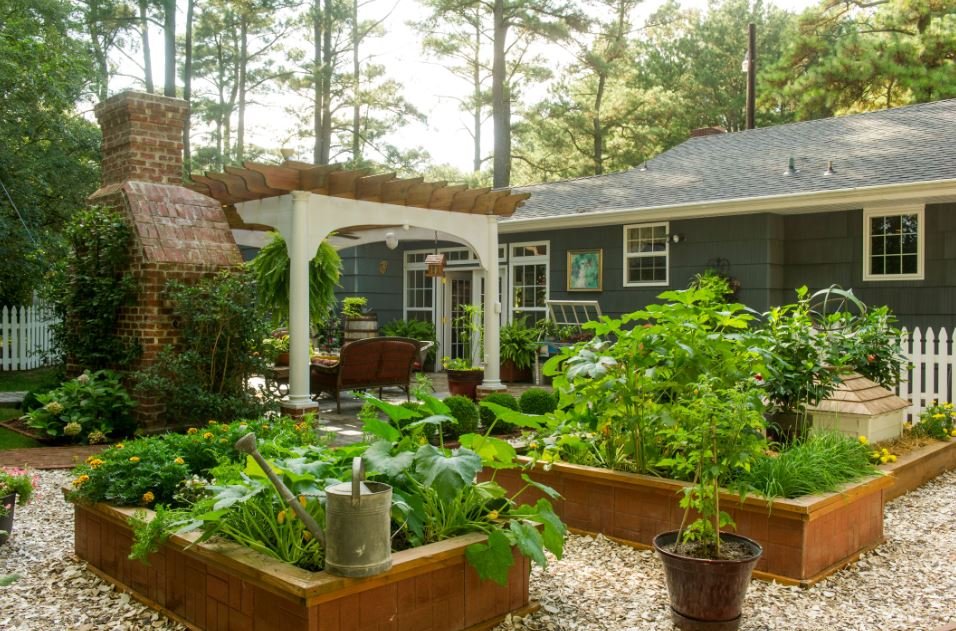 6 easy raised garden bed ideas that will make gardening easier