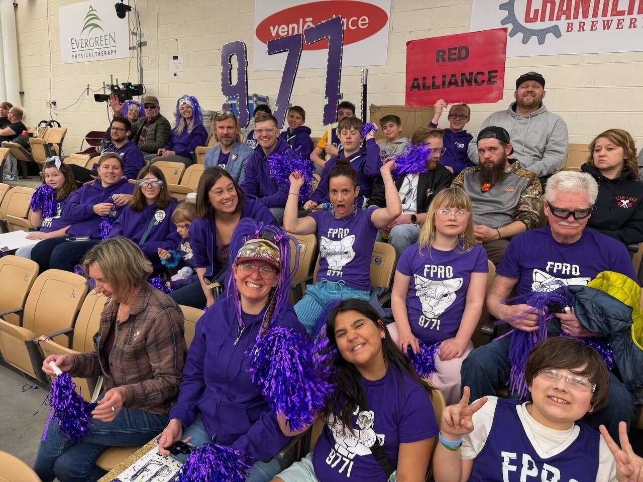 Frankfort robotics team qualifies for state championships