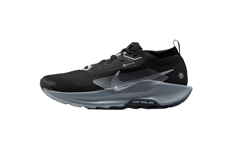 Find spring essentials in Nike’s sale section