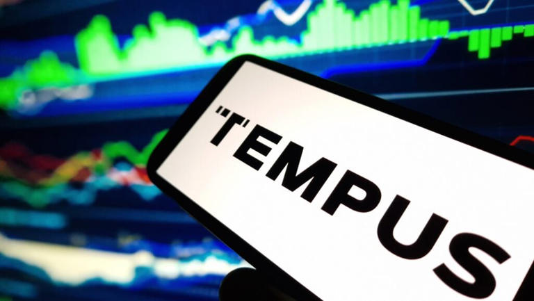 Tempus AI stock jumps as data presentations fuel fresh AI oncology buzz