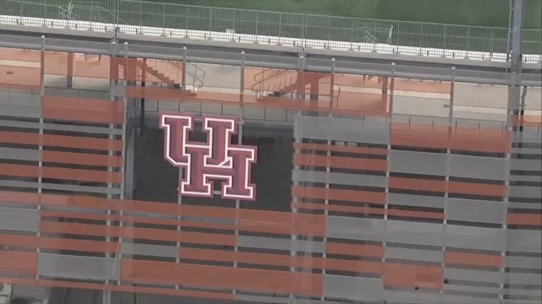 UH spring football game moved to practice field after damage found at ...