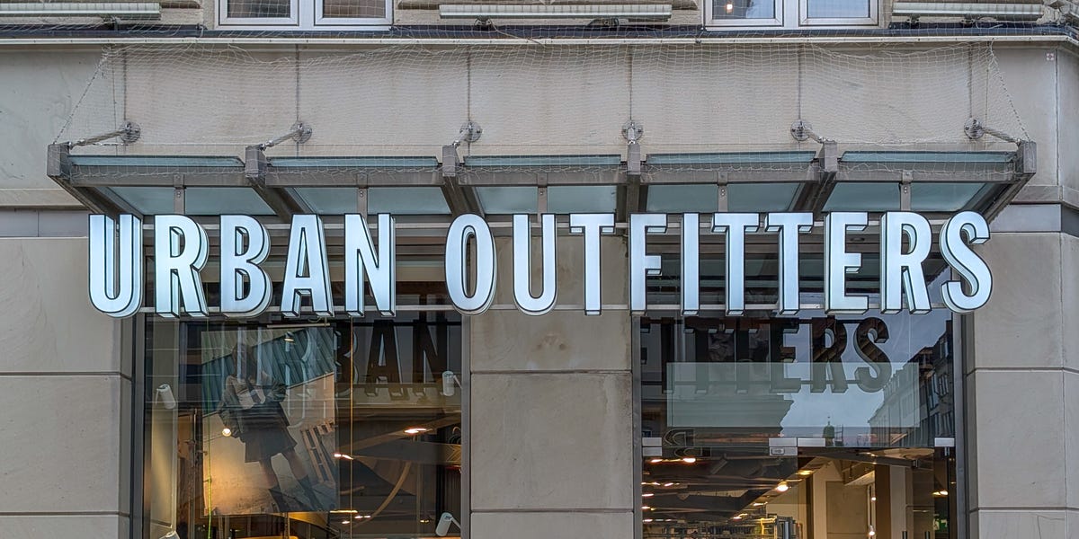 Square necklines are trending this spring—and this $25 Urban Outfitters ...