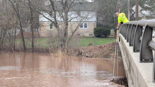 Evacuations underway as river flooding, dam failure threatens Wisconsin ...