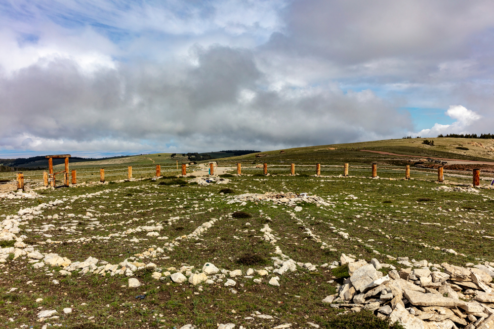 80 tribes still pray at this ancient stone circle high in Wyoming’s ...