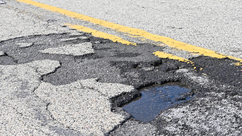 5 things you need to do ASAP after hitting a pothole