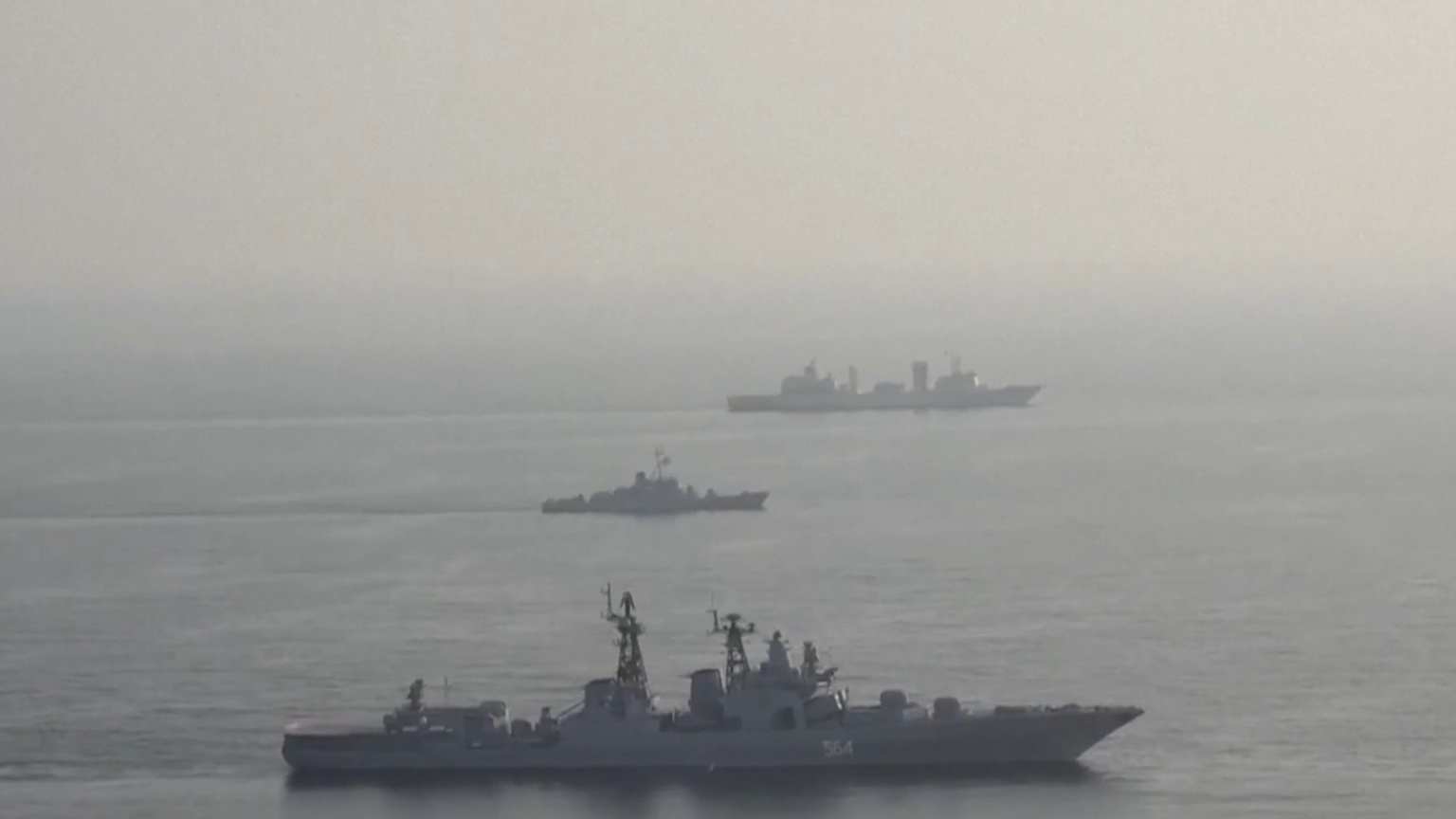 US commanders say no ships have passed naval blockade of Iranian ports