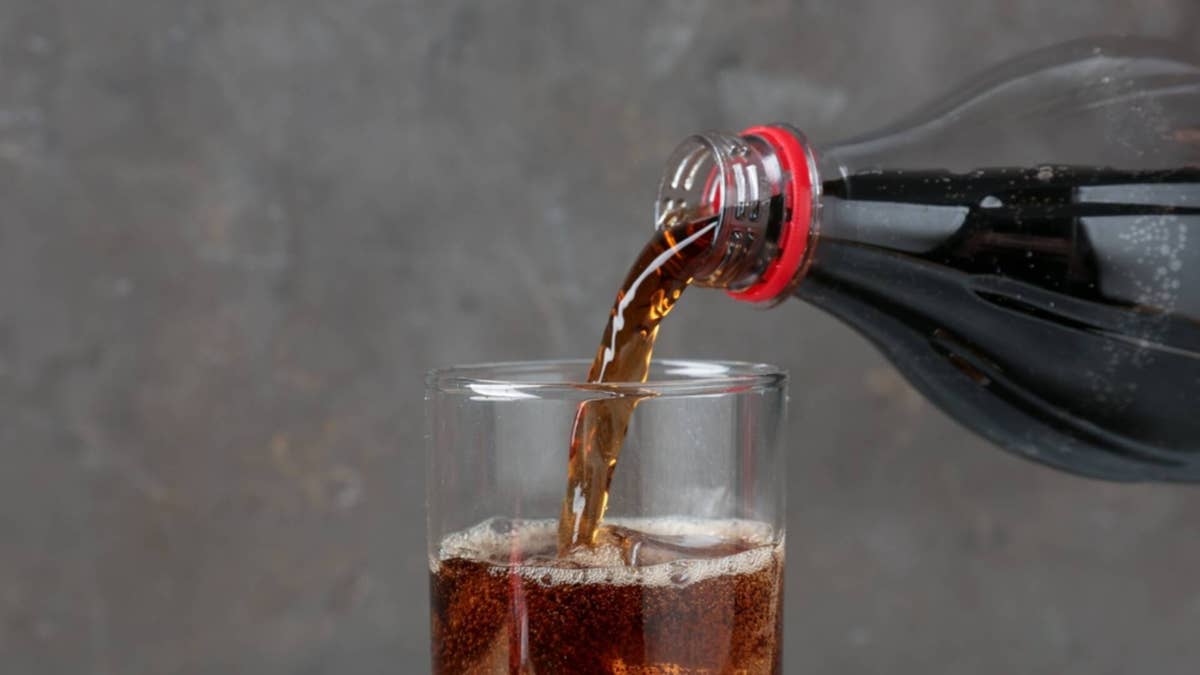 Early Pepsi stock investors now earn a 10% dividend yield