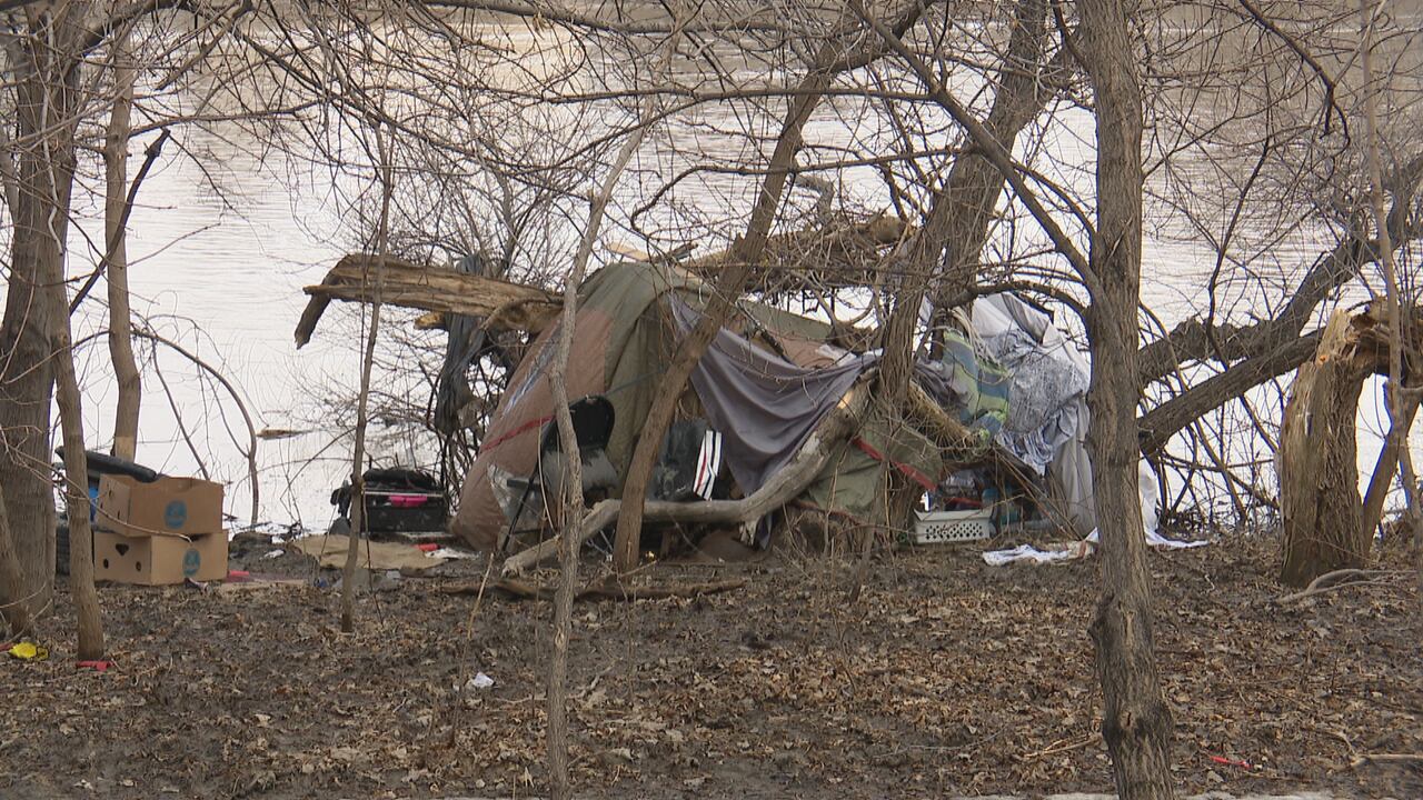 Homelessness advocates seeing red after map shows encampment bylaw ...