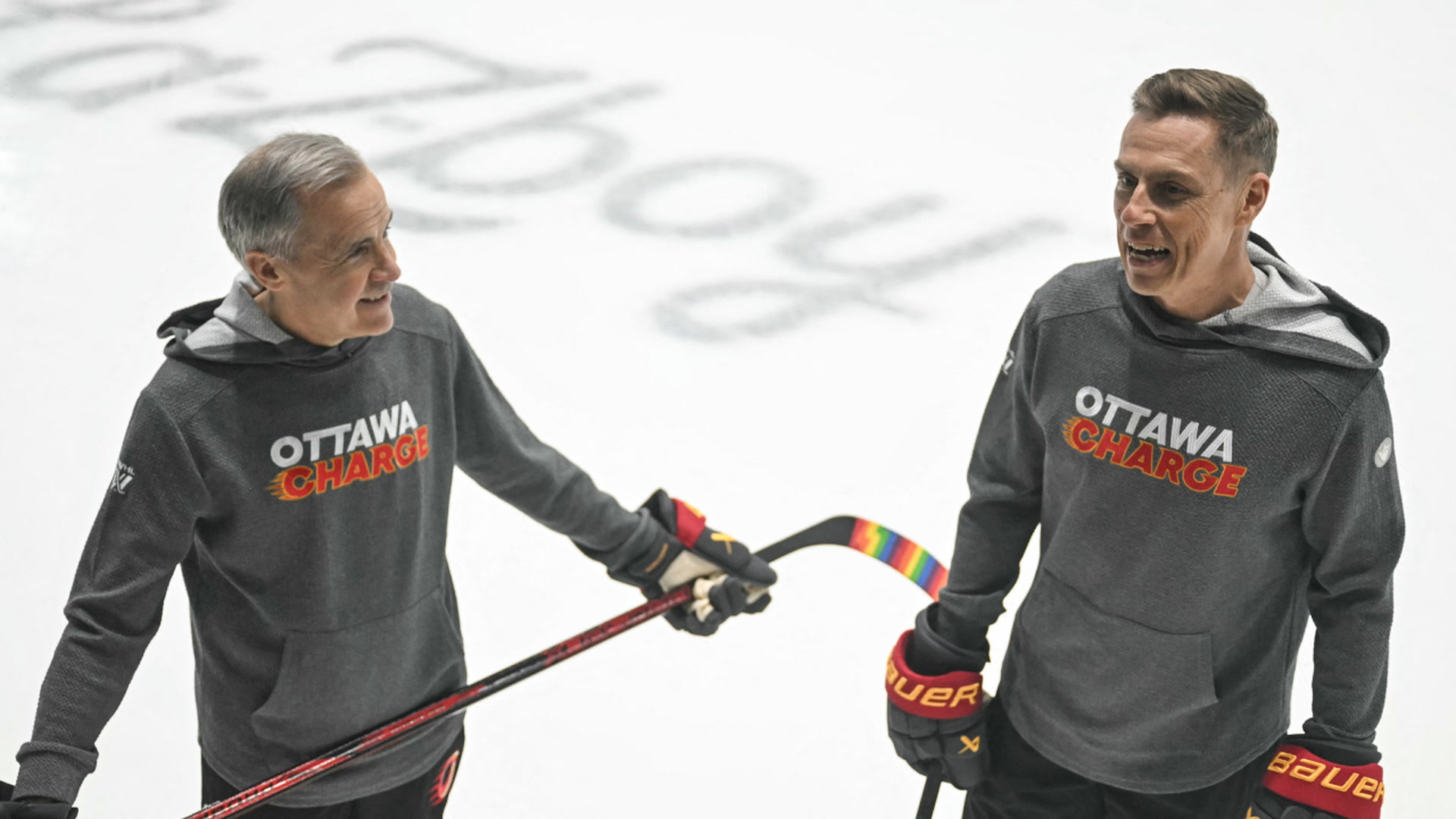 Mark Carney welcomes Alexander Stubb to the rink with Ottawa charge