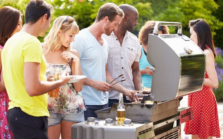 How to make the perfect BBQ ribs for your backyard party