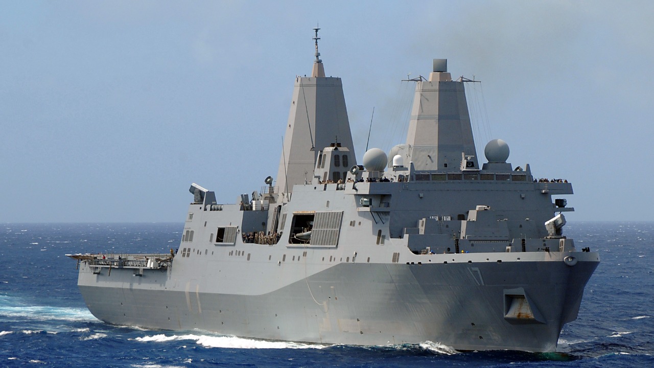 U.S. Navy blockade plan for Iran includes minesweeping Hormuz