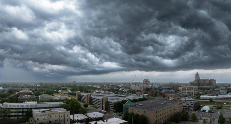Heavy rains forecast, GLWA asks those in flood prone areas to be 'vigilant'
