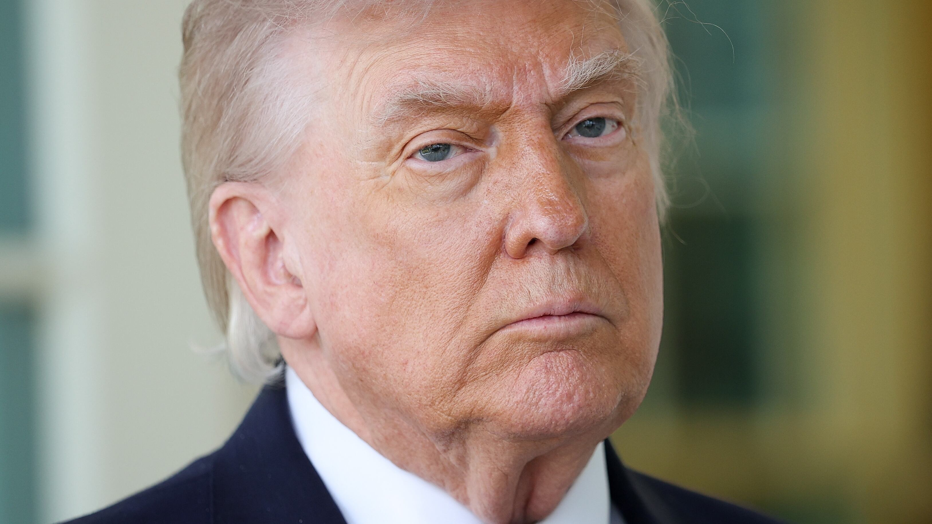 Trump, 79, faces congressional bid to invoke 25th Amendment