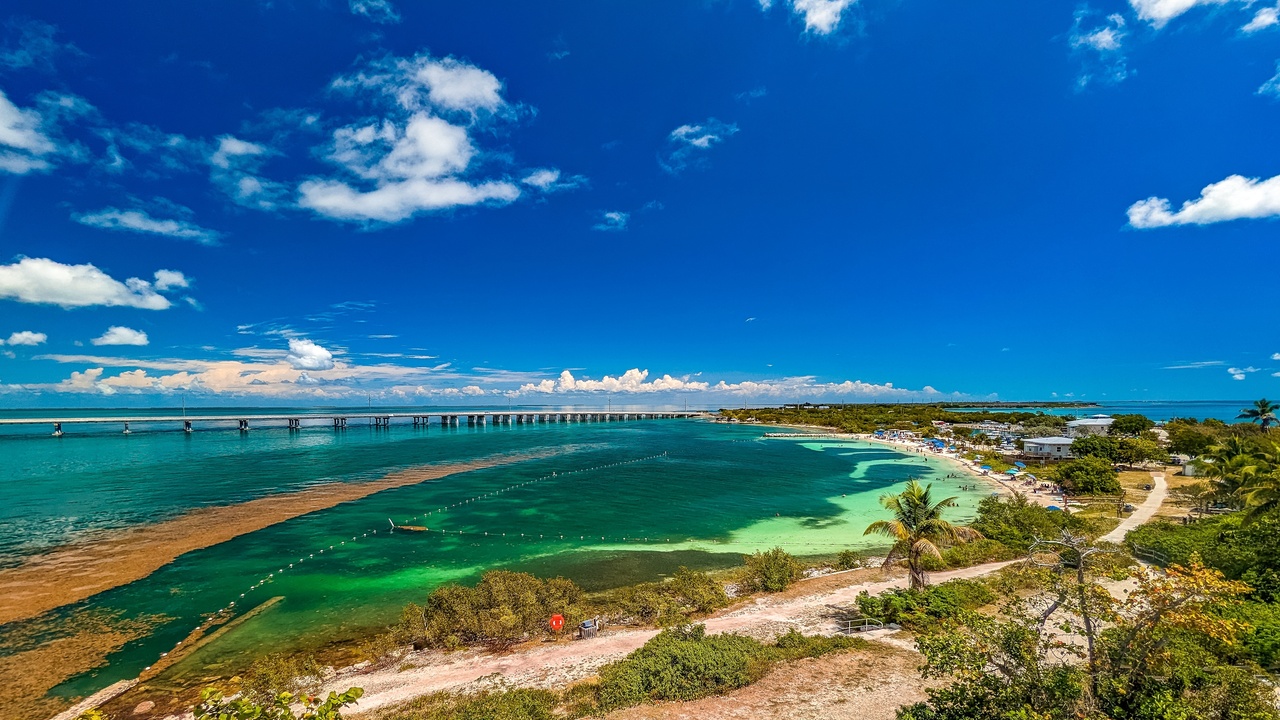 This tiny Florida Keys island has three beaches, a climbable old ...
