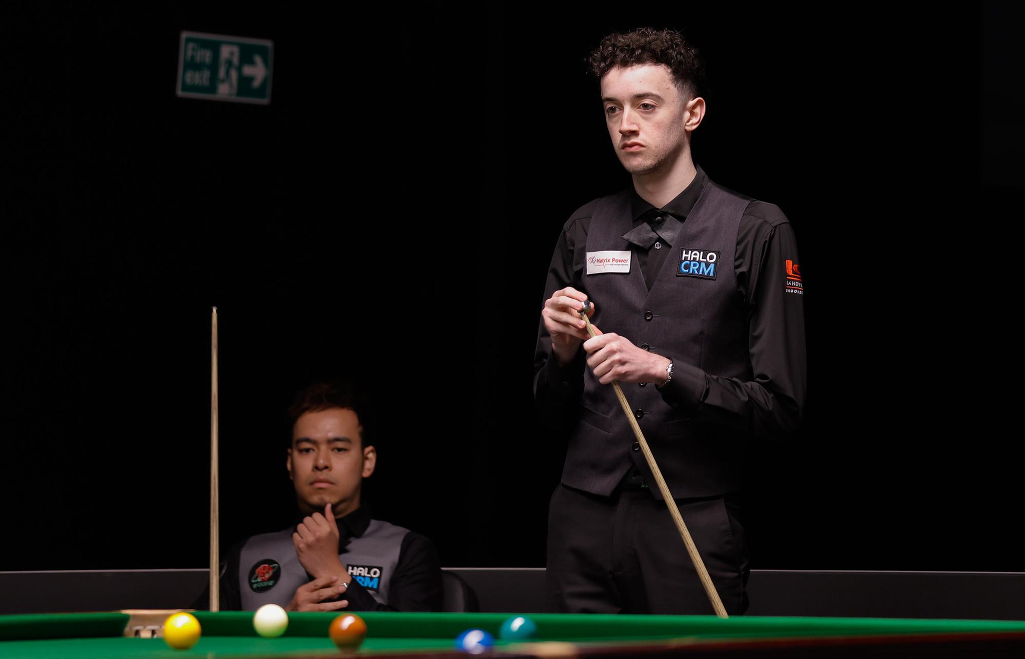 Yorkshire duo Stan Moody and Liam Pullen set for Crucible debuts after ...