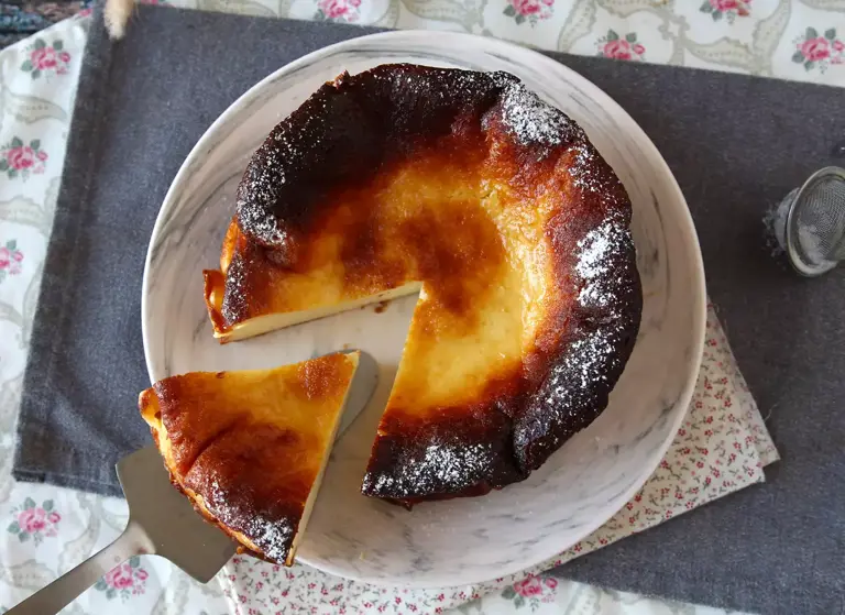 Tarta de queso vasca, ¡una joya de la repostería!