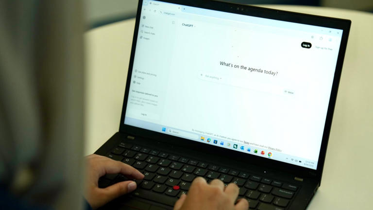 Thousands of NSW students embrace AI to learn but environmental ...
